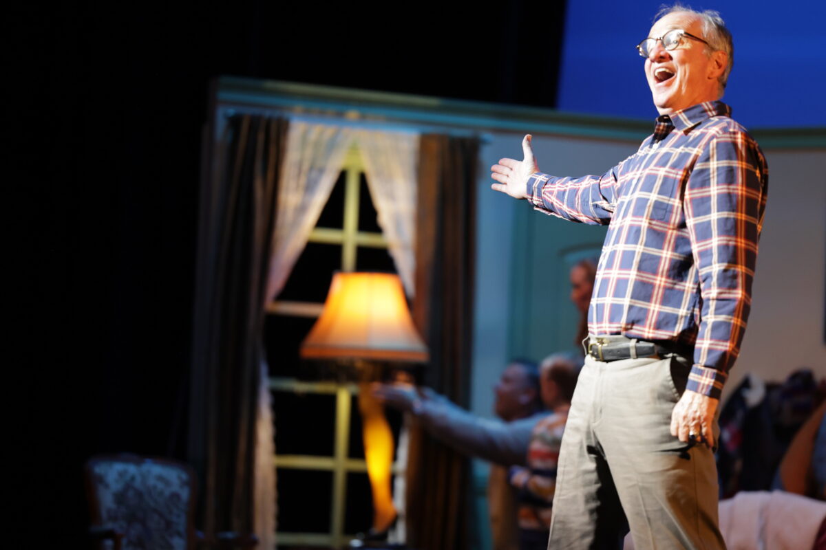 All the world’s a stage: BYU track coach Ed Eyestone shows diverse talents with holiday season ...